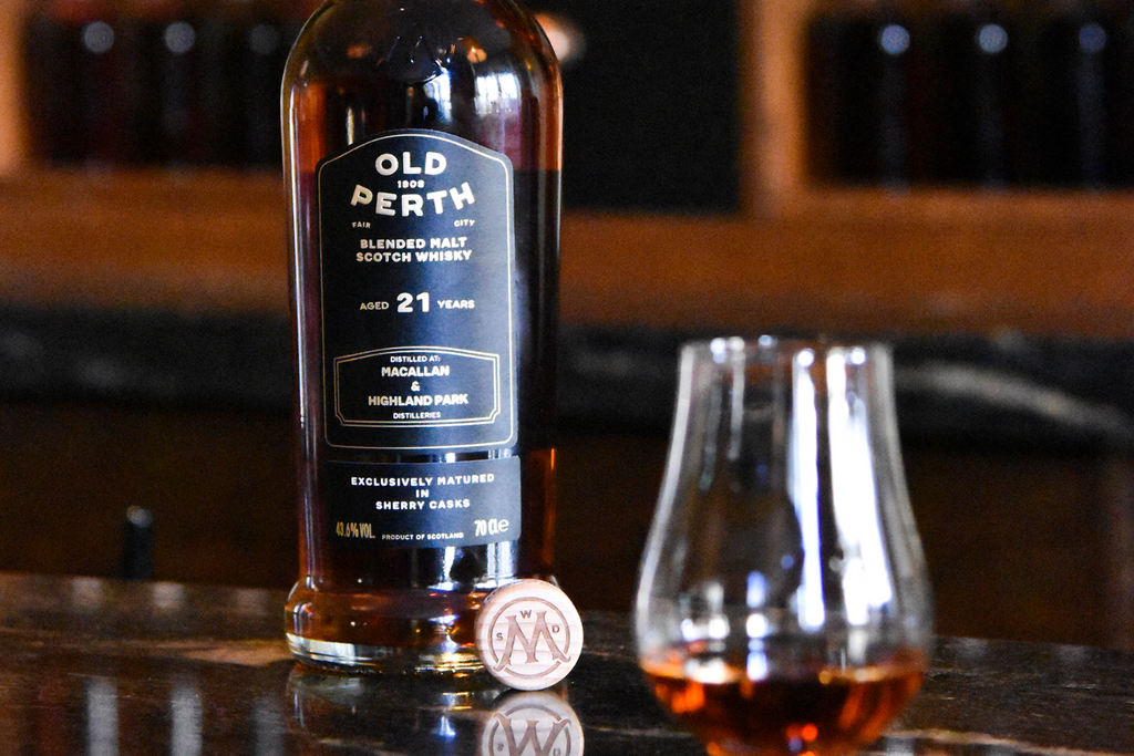 Old Perth 21 Year Old Limited Edition Vintage Collection 43.6% Blended ...